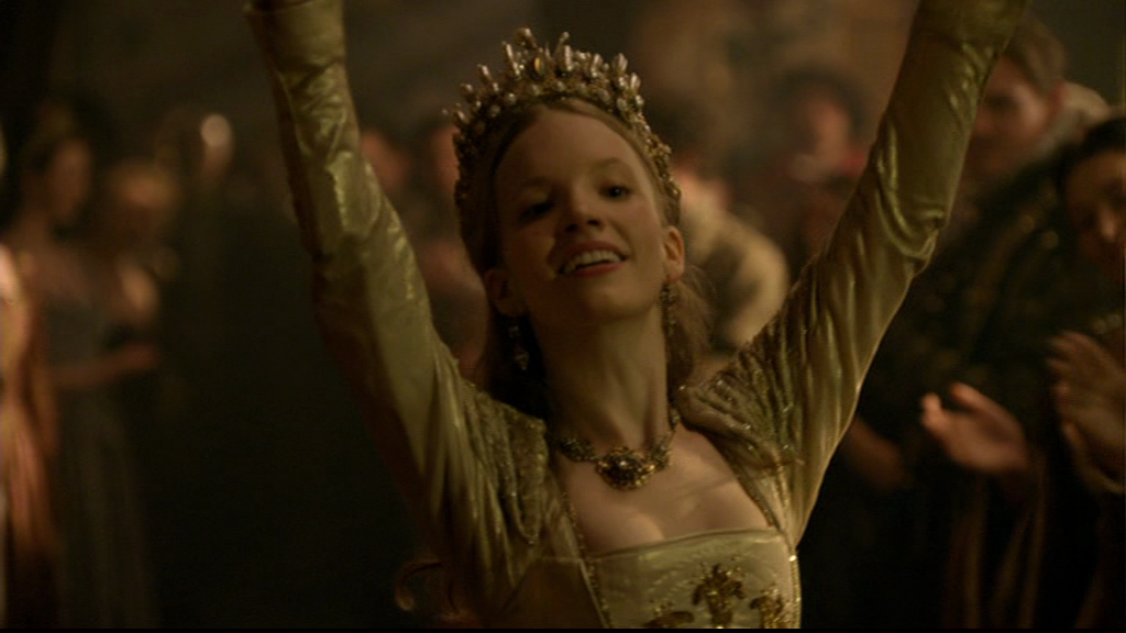 Season 4 – Autocrat on a Sofa